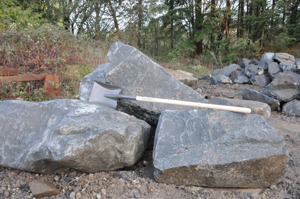 3' Man Columbia Granite - Randle Sand and Gravels